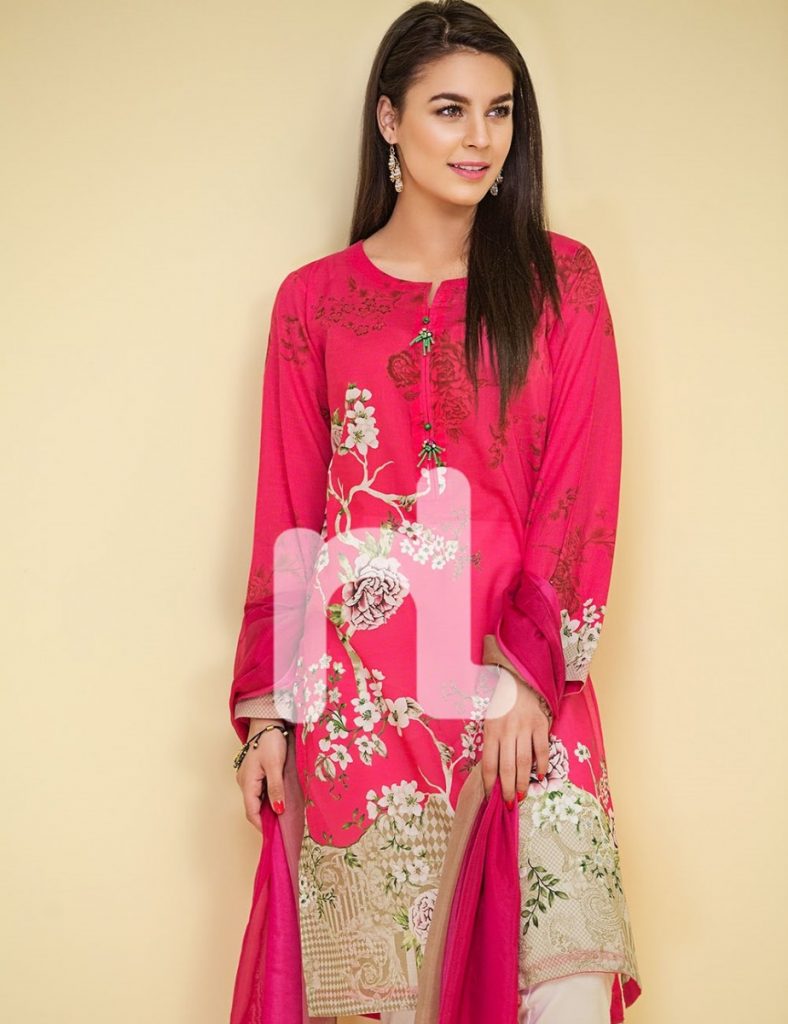 Nishat Lawn 2018 Designs Summer Catalog by Nisha